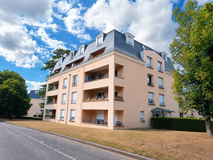 Dammarie-les-Lys, L'Abbaye du Lys, Centre-ville, Soubiron : Appartement 2 pièces à vendre