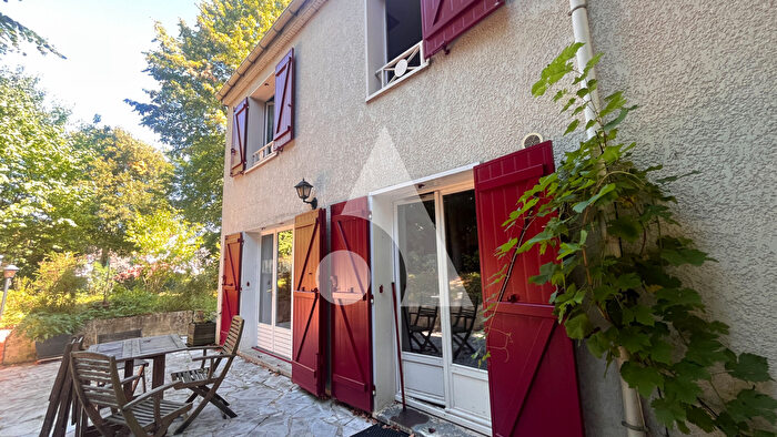 Maison à vendre - Évry, Bras de Fer - 6 pièces - 5 chambres