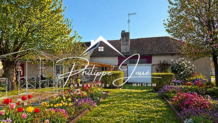 Maison 4 pièces à vendre à Villeneuve-lArchevêque