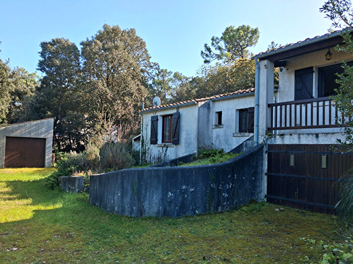 Maison à vendre - Saint-Georges-dOléron, Domino, Chaucre, Epinouses, Grand Cluseau, Coquettes - 5 pièces - 3 chambres