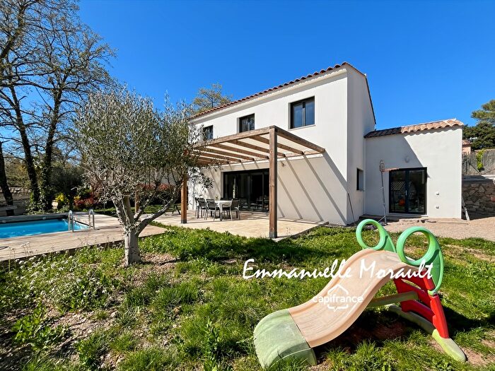 Maison 4 pièces à vendre à Bagnols-en-Forêt