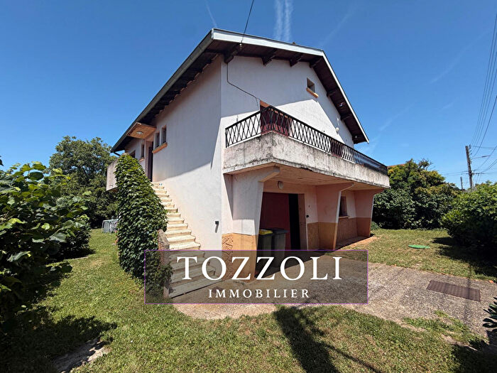 Maison 5 pièces à vendre à Décines-Charpieu, Champ Blanc
