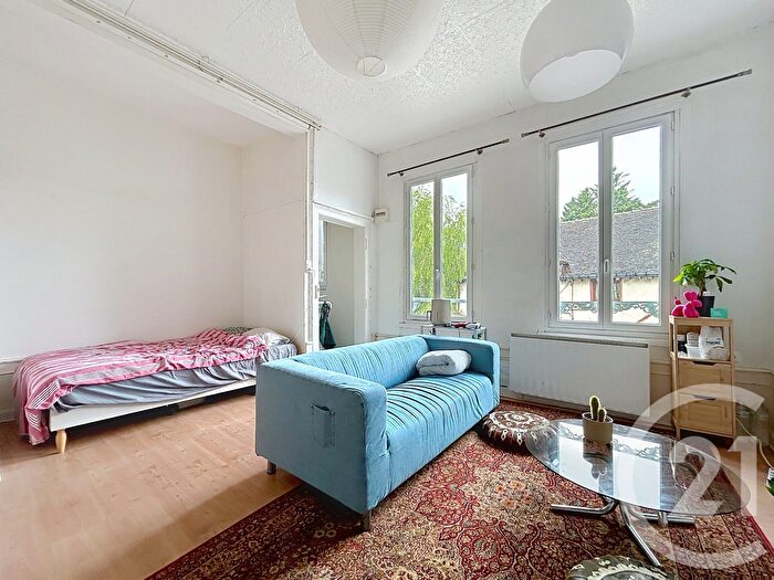 Appartement à louer - Troyes, Cathédrale - 1 pièce