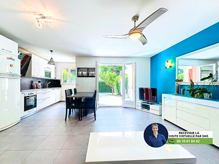 Maisons à vendre et appartements à louer - 1