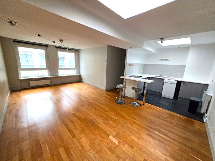 Appartement à vendre - Lille, Wazemmes - 2 pièces - 1 chambre