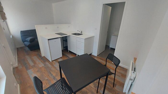 Le Vaudreuil : Appartement 1 pièce à louer