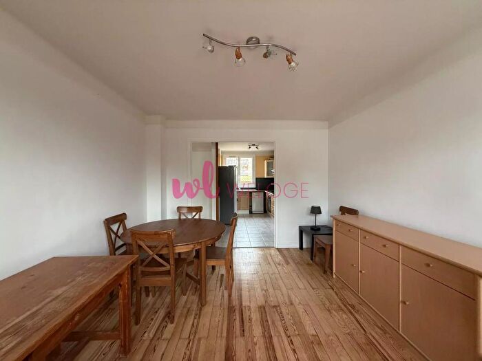 Appartement à vendre - Saint-Genis-Laval, Collonges - 3 pièces - 2 chambres