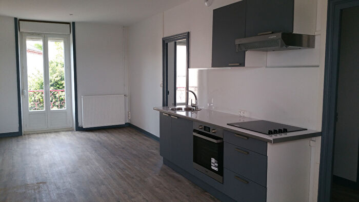 Appartement à louer - Le Creusot, Sud Ouest - 2 pièces - 1 chambre