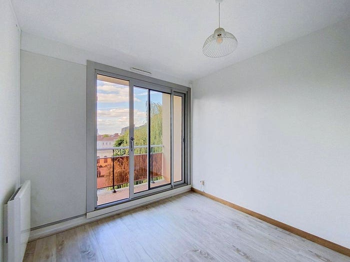 Centre République, Armentières : Appartement 2 pièces à louer