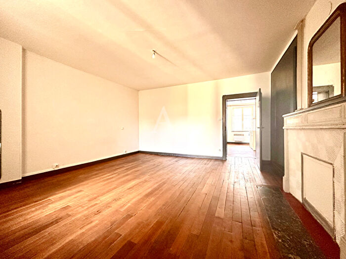 Appartement à vendre - Lunéville, Centre-ville, Château - 2 pièces - 1 chambre