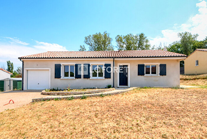 Maison 5 pièces à Brousse, à vendre
