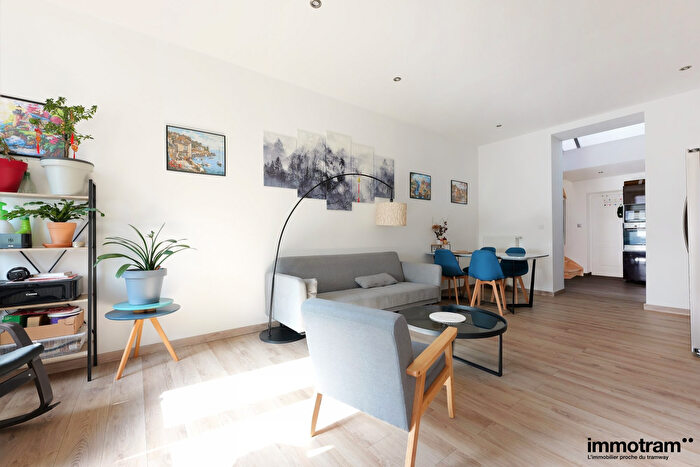 Maison à vendre - Tourcoing - 5 pièces - 4 chambres