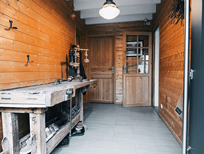 Saint-Hilaire-du-Bois, Vihiers : Maison 8 pièces à vendre
