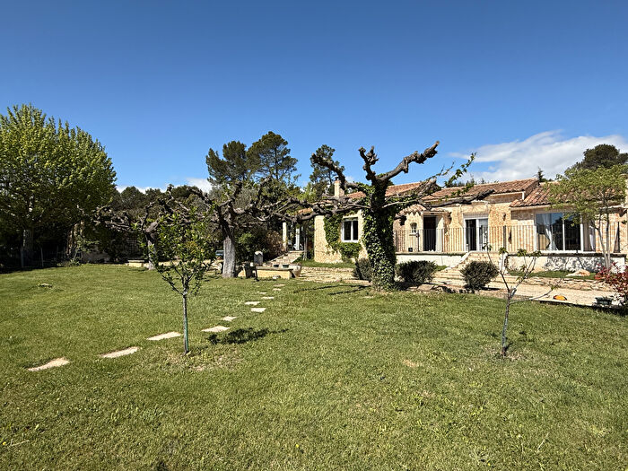 Maison à vendre - Suze-la-Rousse - 8 pièces - 4 chambres