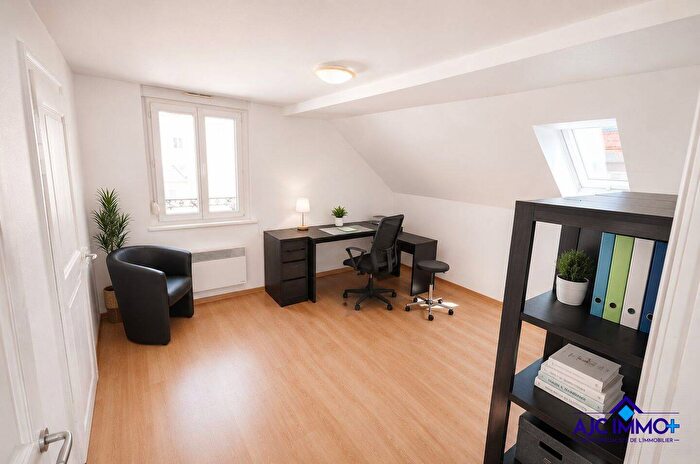 Maisons à vendre et appartements à louer - 2