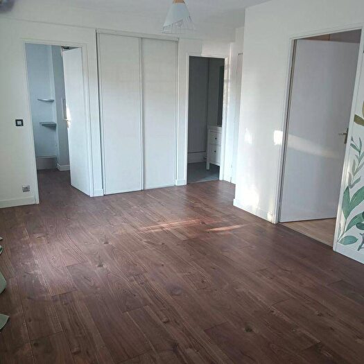 Appartement à louer - Carrières-sous-Poissy - 2 pièces - 1 chambre