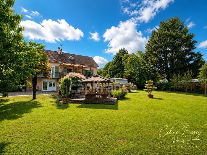 Maison 7 pièces à vendre - Pont-sur-Yonne