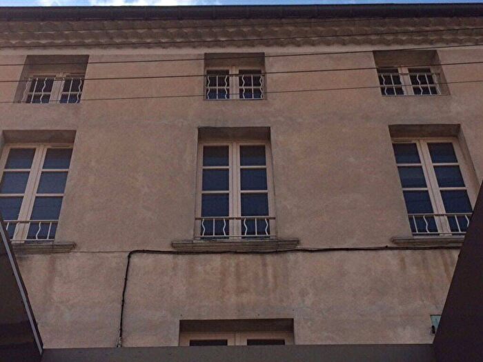 Appartement à louer - Centre Ville, Carpentras - 3 pièces - 2 chambres