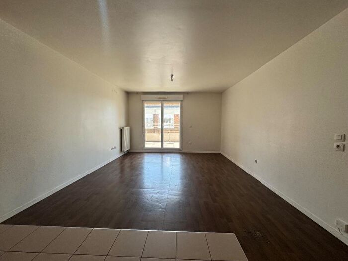 Persan : Appartement 3 pièces à vendre