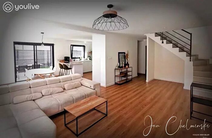 Maison à vendre - Bourogne - 6 pièces - 4 chambres