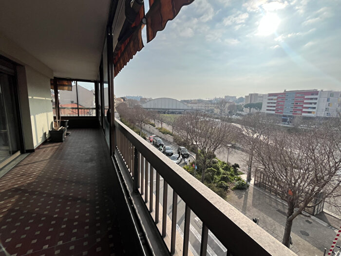 Appartement à vendre - Nice, Saint-Roch - 3 pièces - 2 chambres