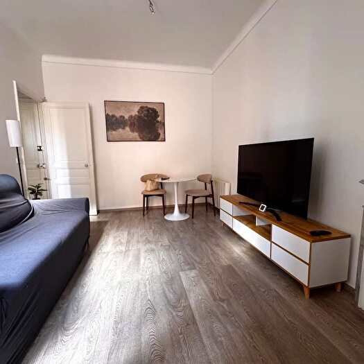Cannes, Centre-ville - Appartement 2 pièces à louer