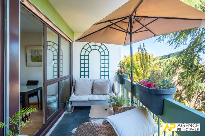 Appartement 4 pièces à Le Mesnil-le-Roi, à vendre