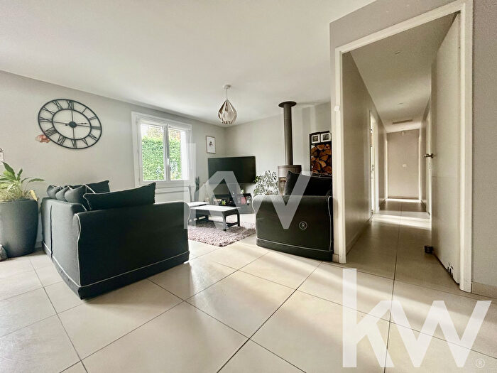 Maison à vendre - Saint-Denis-en-Val - 7 pièces - 4 chambres