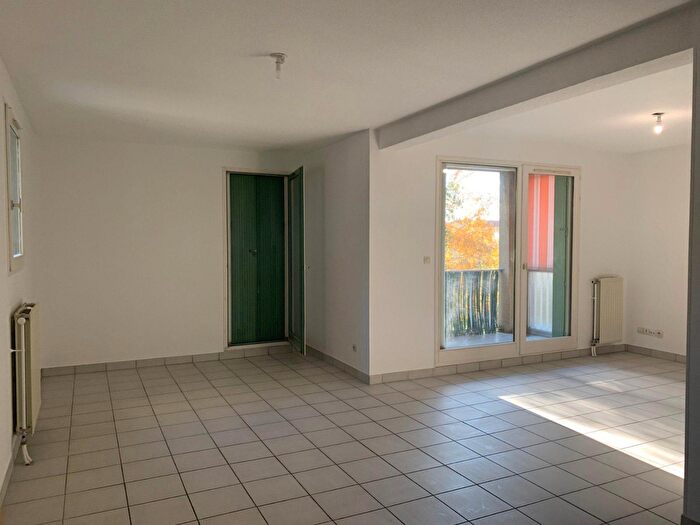 Appartement 4 pièces à louer à Valence, Châteauvert, Robinson