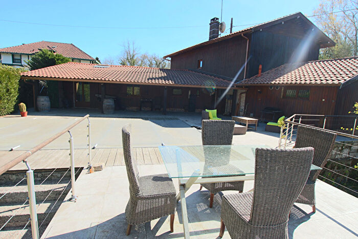 Maison à vendre - Belin-Béliet - 6 pièces - 4 chambres