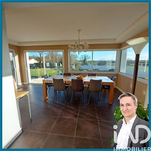 Maison à vendre - Cholet, Le Puy Saint-Bonnet - 6 pièces - 4 chambres