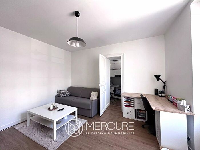 Trois Quartiers-Centre Ville, Poitiers - Appartement 1 pièce à louer