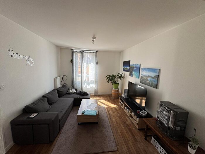Appartement 5 pièces à Rodez, Centre historique, Vieux-Rodez, à louer