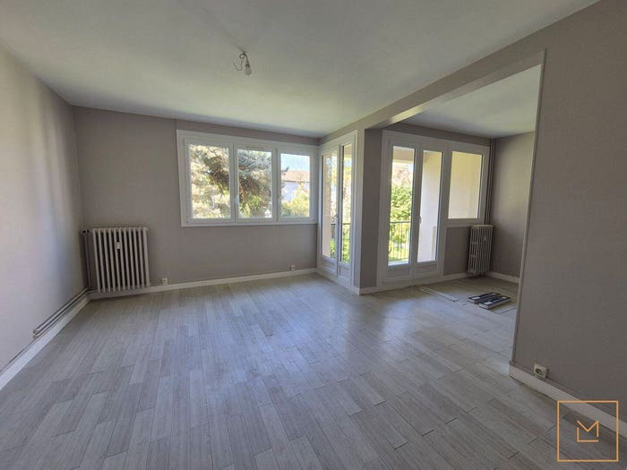Hérouville-Saint-Clair : Appartement 4 pièces à louer