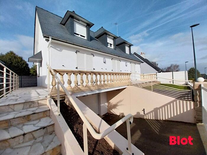 Maison à louer - Noyal-sur-Vilaine - 4 pièces - 3 chambres