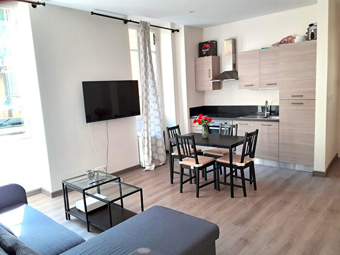 Appartement 2 pièces à Nice, Libération, à louer