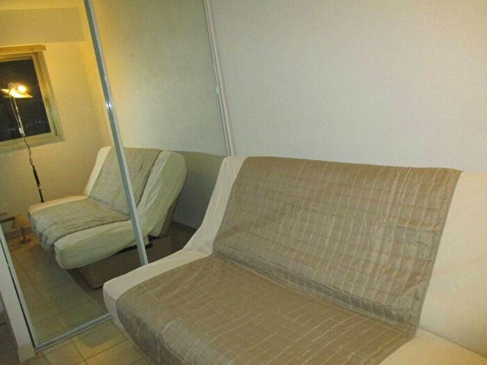 Appartement à louer - Croix des Gardes, Cannes - 1 pièce