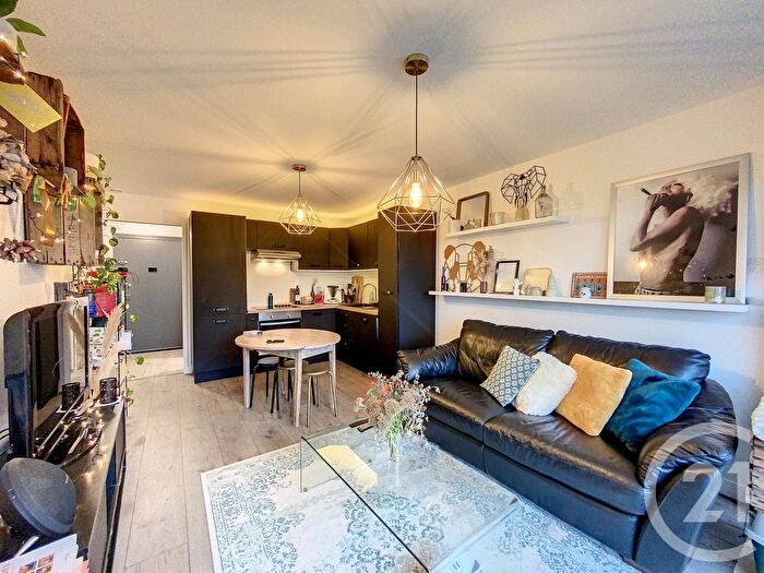 Appartement à louer - Cholet, Notre Dame - 2 pièces - 1 chambre