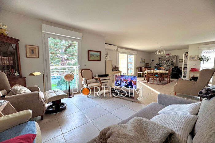 Appartement à vendre - Cagnes-sur-Mer, Le Cros de Cagnes, Les Vespins - 4 pièces - 3 chambres