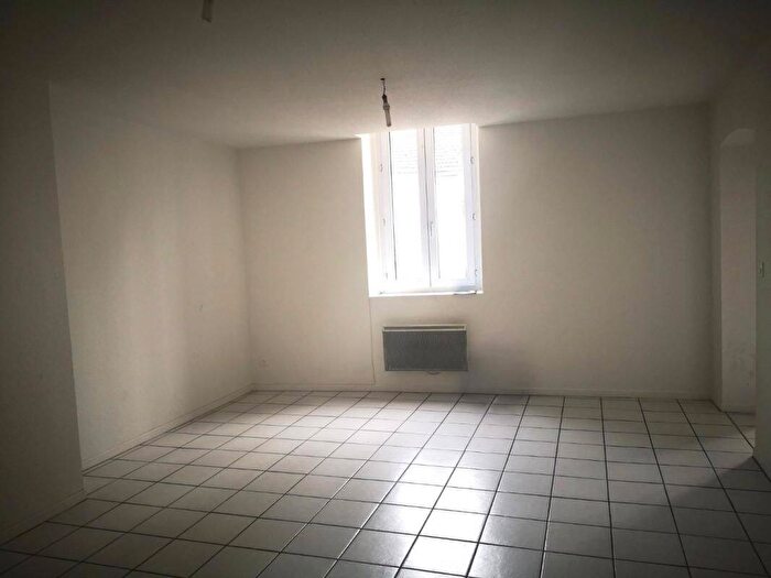 Appartement 1 pièce à louer - Ecusson-Ile Saint Laurent, Chalon-sur-Saône
