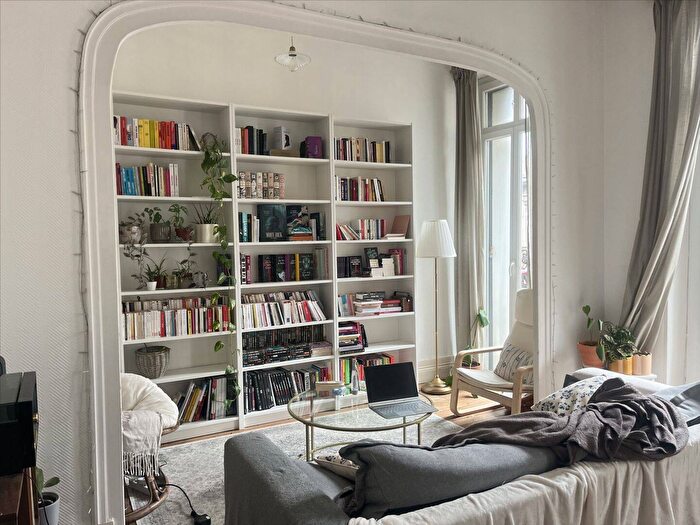 Nansouty, Saint Genès, Bordeaux : Appartement 2 pièces à louer