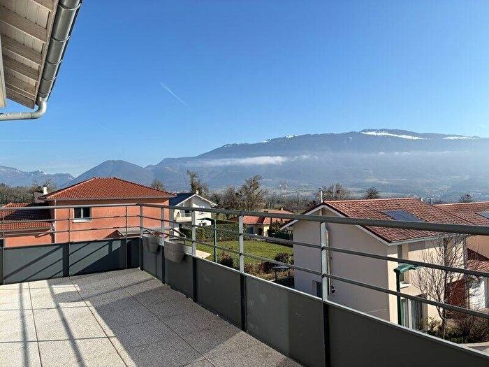 Appartement à louer - Centre Ville, Valserhône - 3 pièces - 2 chambres