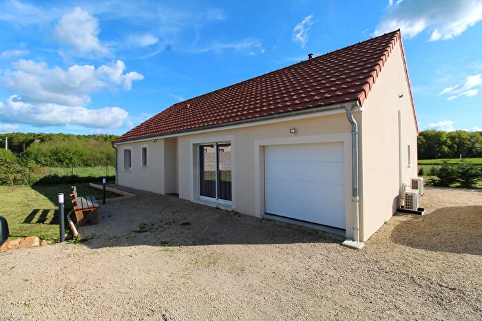 Maison à vendre - Pouilloux - 4 pièces - 3 chambres