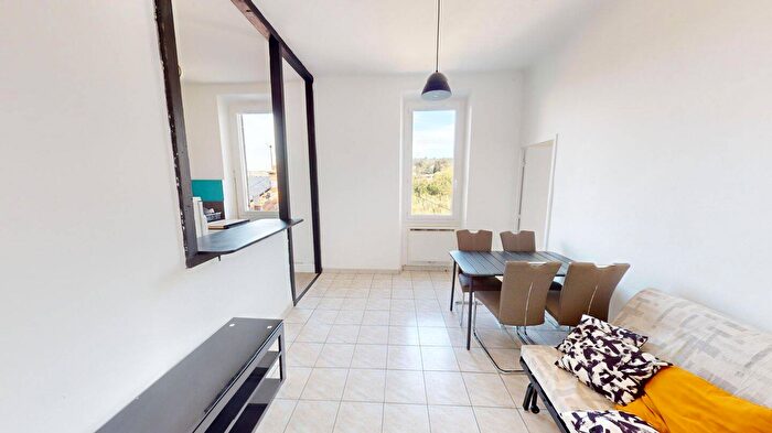 Appartement 2 pièces à Saint Marcel, Marseille 11ème arrondissement, à louer