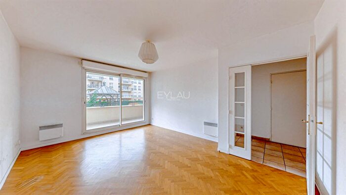 Appartement 2 pièces à vendre - Le Plessis-Robinson, Cité Basse