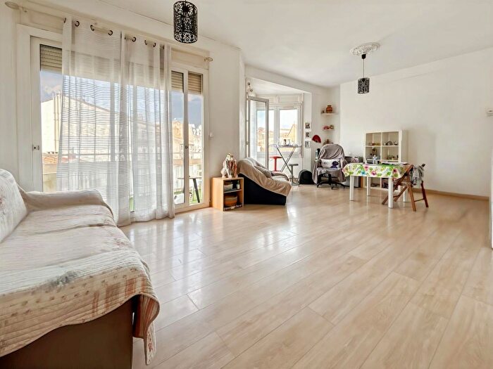 Appartement 3 pièces à vendre à Béziers, Champ de Mars