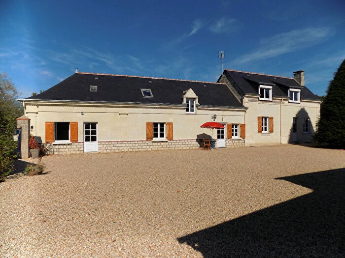 Maison à vendre - Chouzé-sur-Loire - 9 pièces - 5 chambres