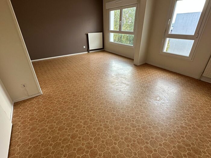 Appartement à vendre - Chartres, La Madeleine - 4 pièces - 2 chambres