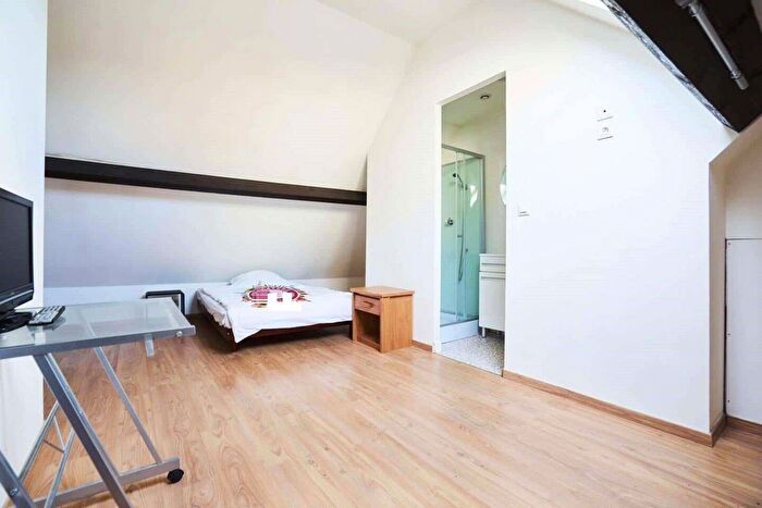 Appartement à louer - Epeule-Trichon, Roubaix - 1 pièce