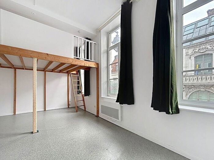 Appartement à louer - Vieux Lille - 1 pièce